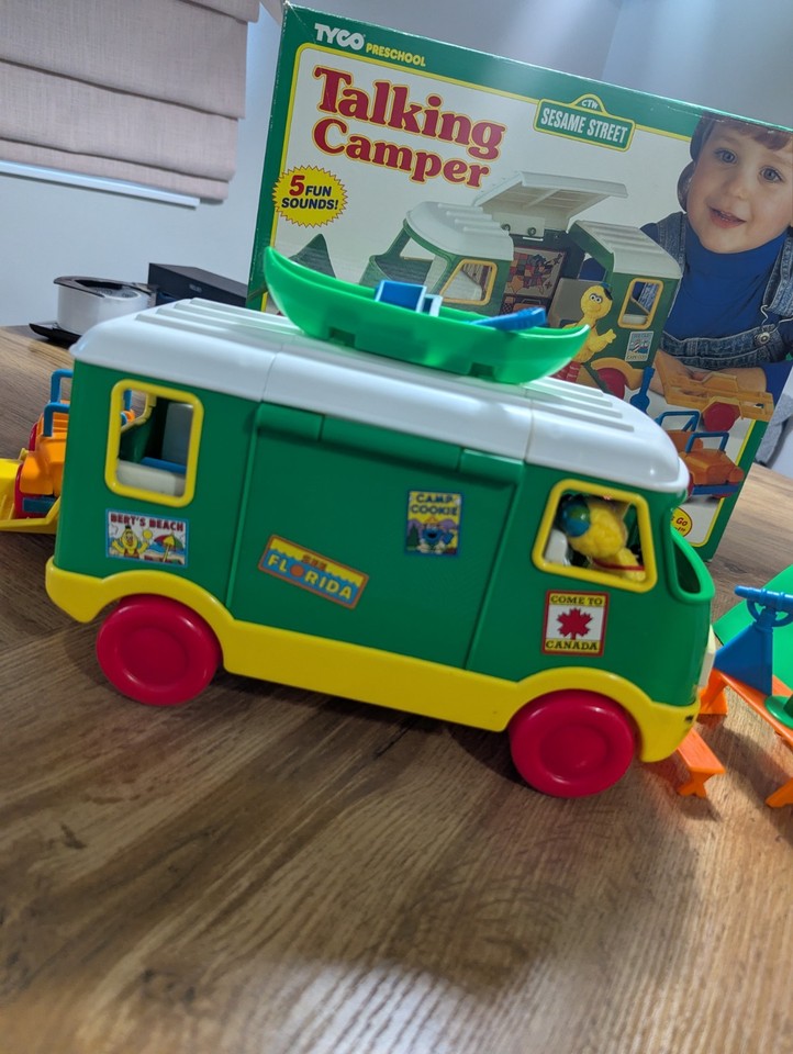 Vtg Tyco Sesame Street Camper Play Set w/ Accessories & Figures 1990s ...