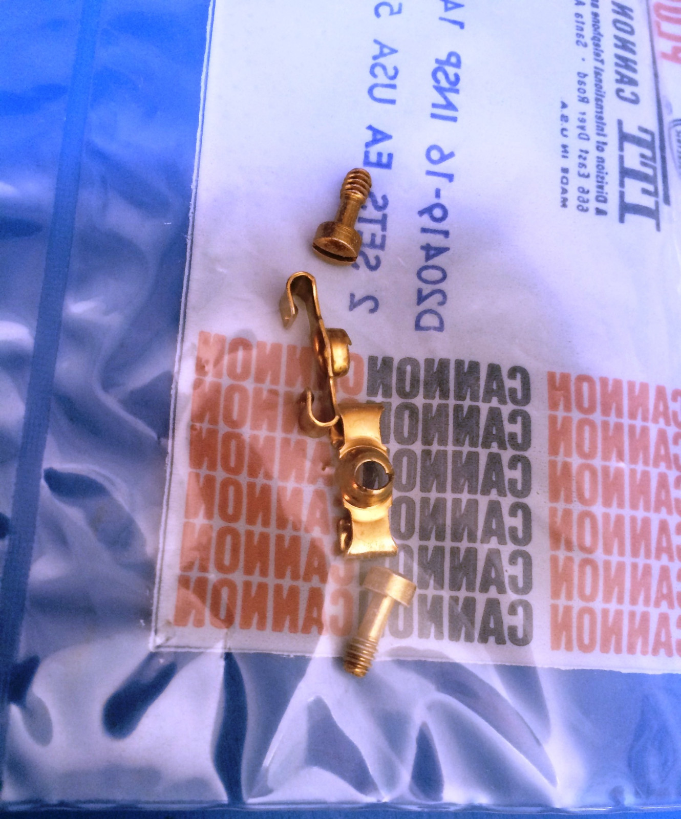 D20419-16 ITT CANNON 020419-0016 D SUB MALE SCREW LOCK, #4-40 UNC MALE ...