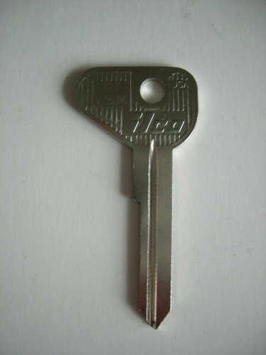 KEY BLANK VW VOLKSWAGON BEETLE KARMANN GHIA FASTBACK SQUAREBACK V78JK ...