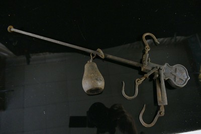 Scales - Hanging Balance Beam Scale