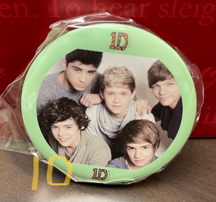 One Direction Badges Pinbacks Ebay One Direction Pins Etsy