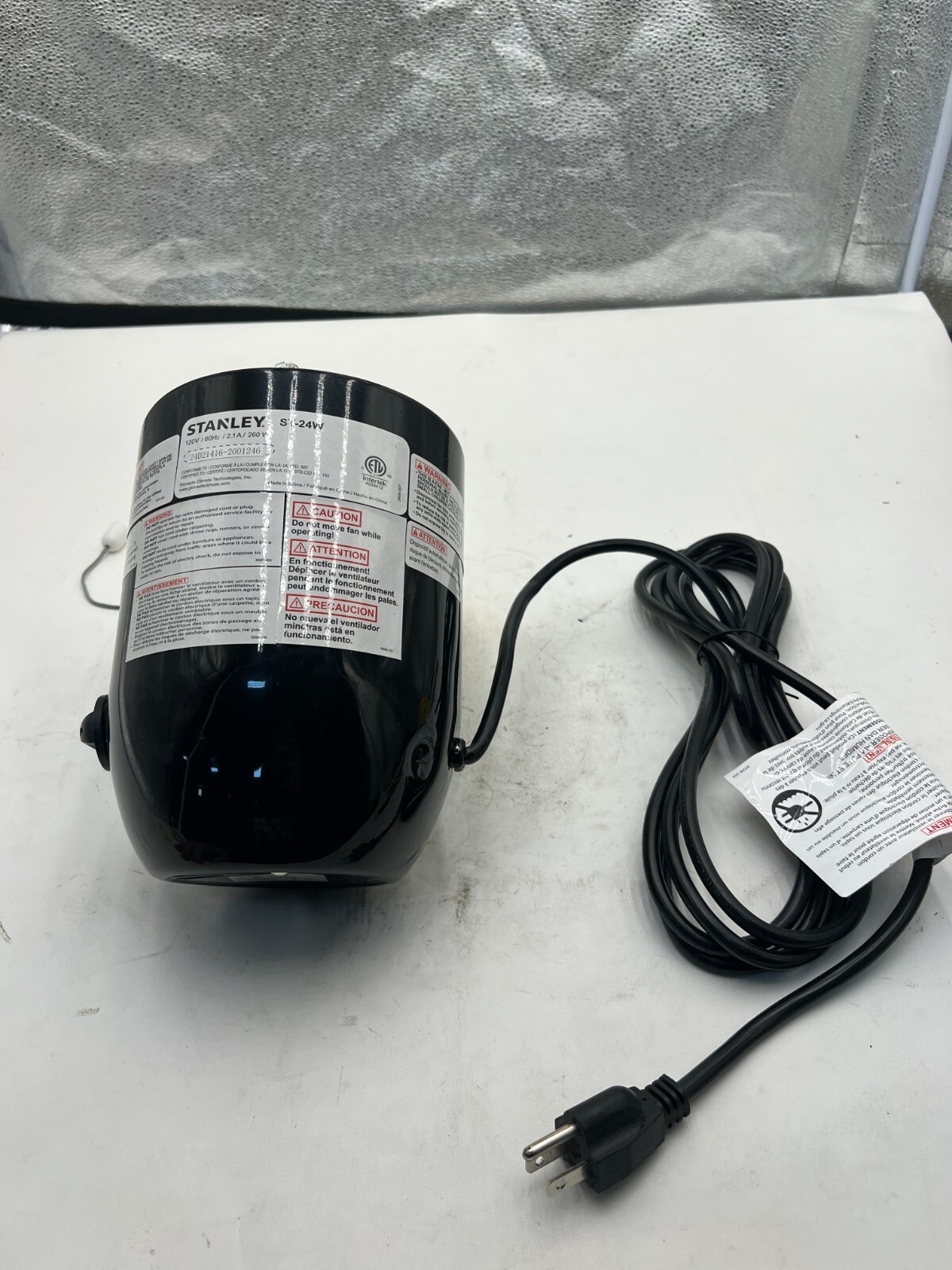 (QTY 1) Stanley 3-Speed Switch On Wall Mount Fan 120v/60Hz/260 W ...