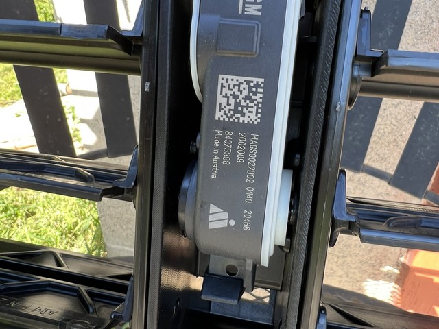 Genuine GM Shutter 84652494 for sale online | eBay