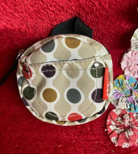Skip Hop Mini Change Purse Dots in Wavy Pattern Red Black Tan & Natural ...