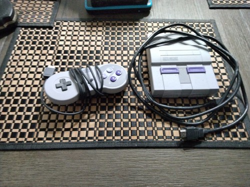 Nintendo Super SNES Mini Classic Edition Console With Controller No ...