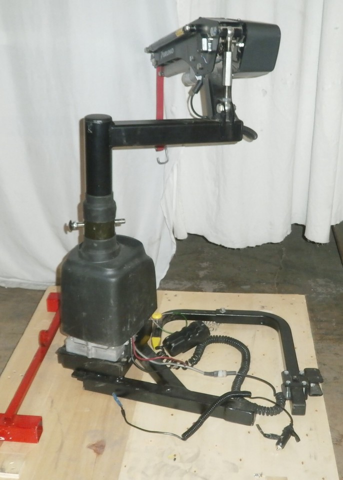 Bruno VSL-6900 Curb Sider Power Lift 400 lbs Capacity with remote ...