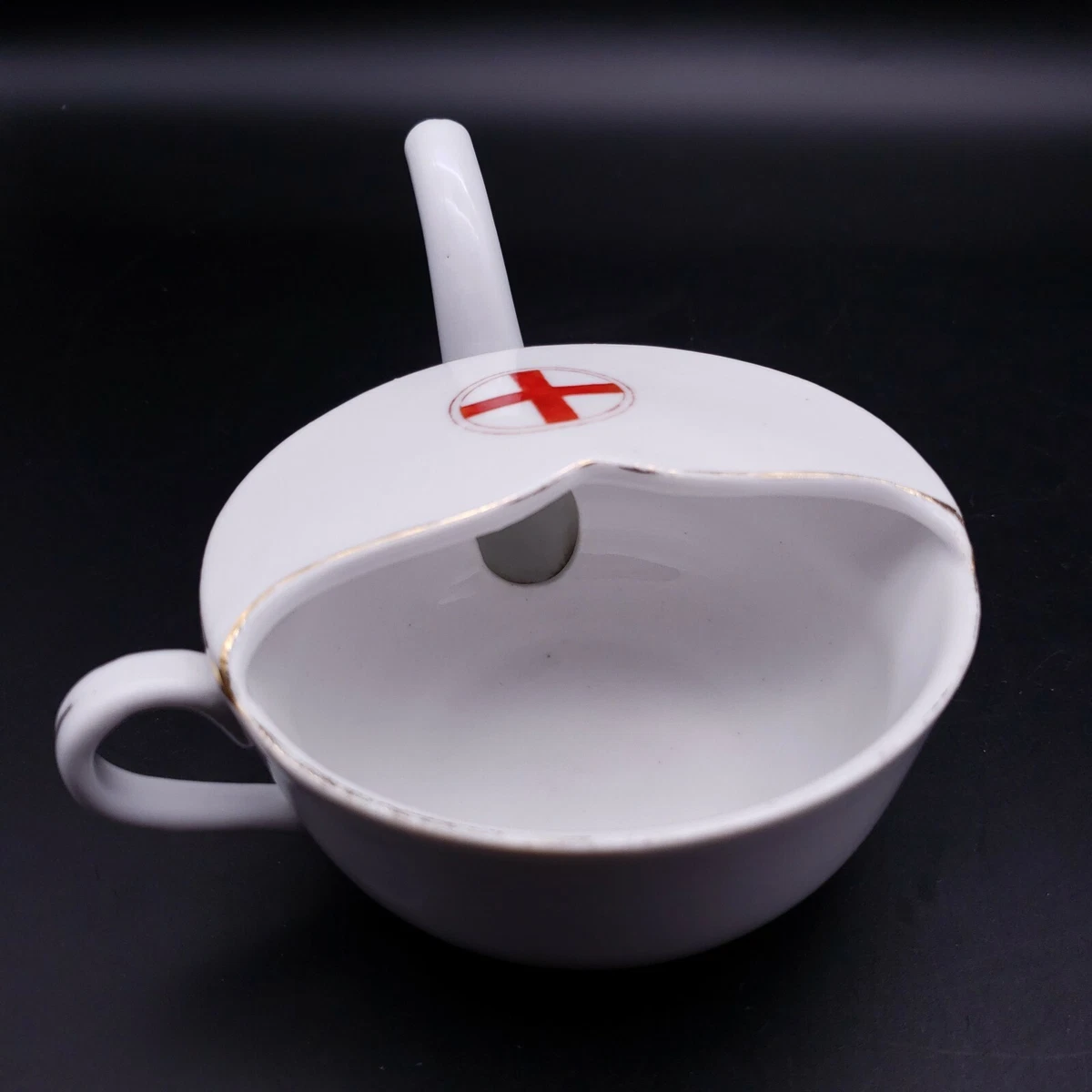 Feeder Hospital Cups