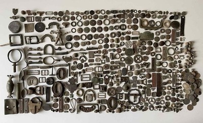 Metal Detecting Finds Large Lot of +2,5kg Antiques, Coins, Buttons ...