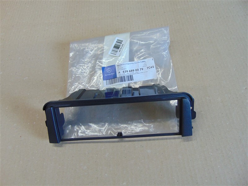 Brand New CD Holder Insert Genuine Mercedes 639 - A6396890079 Color ...