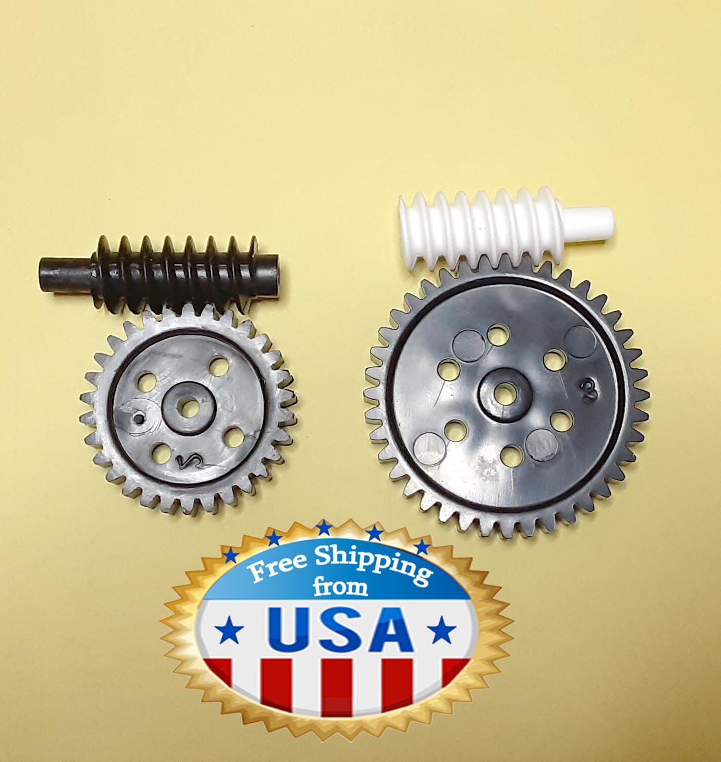 Set of Plastic Gears - 2x Worm gears and 2 x Round gears Modul 1- New ...