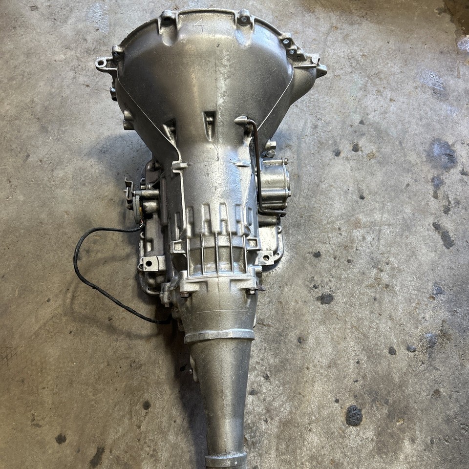 Ford C6 Transmission Round Bell Housing 360 , 390 FE Pattern | eBay