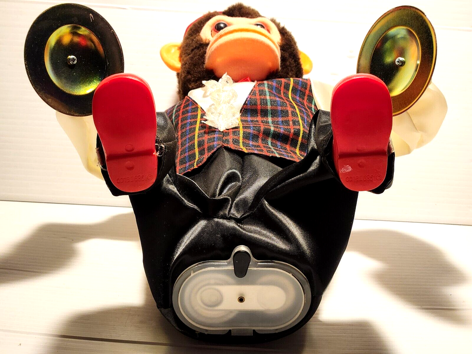 GIGGLING GORILLA Cymbal Playing Monkey Battery Operated TESTED Vintage ...
