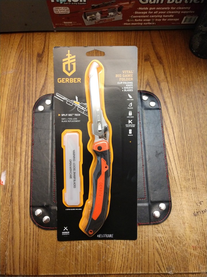 Gerber Vital Big Game Folder 3.75" Exchangeable Blade Extra Blades ...