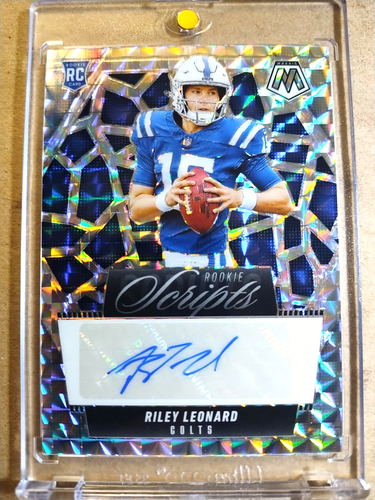 2025 Riley Leonard Panini Mosaic Rookie Scripts Autograph Silver Mosaic ...