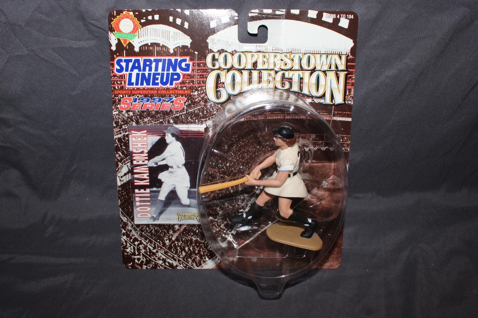 Starting Lineup Dottie Kamenshek Cooperstown Collection 1997 MLB Figure ...