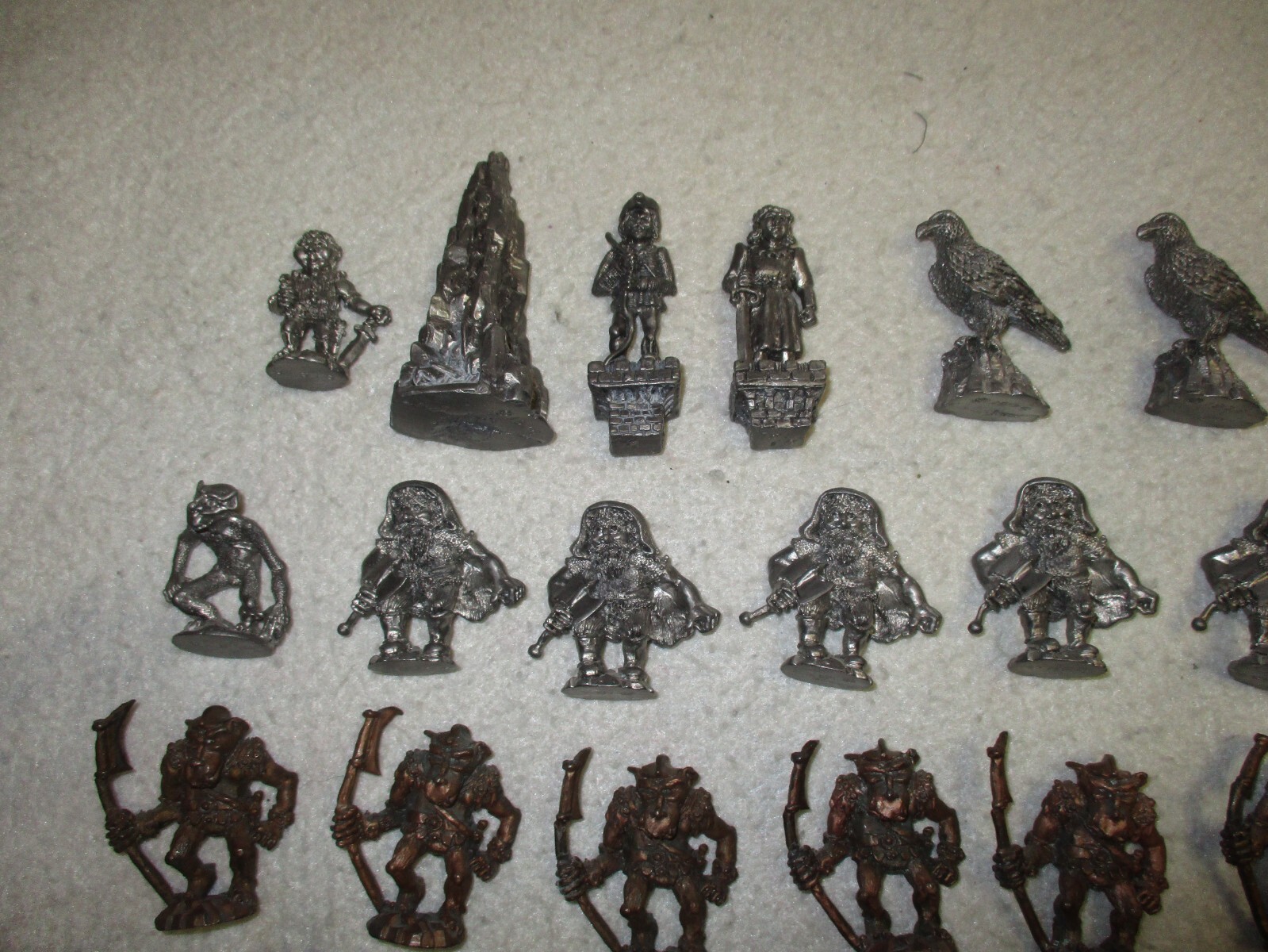 HOBBIT CHESS SET 1979 FELLOWSHIP FOUNDRY COMPLETE SET KEVIN O'HARE ...