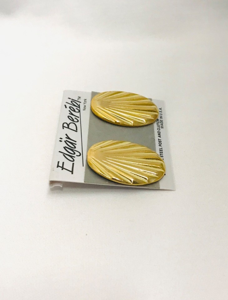Vintage Edgar Berebi Oval Shell Earrings Gold Tone Cream Enamel Costume ...