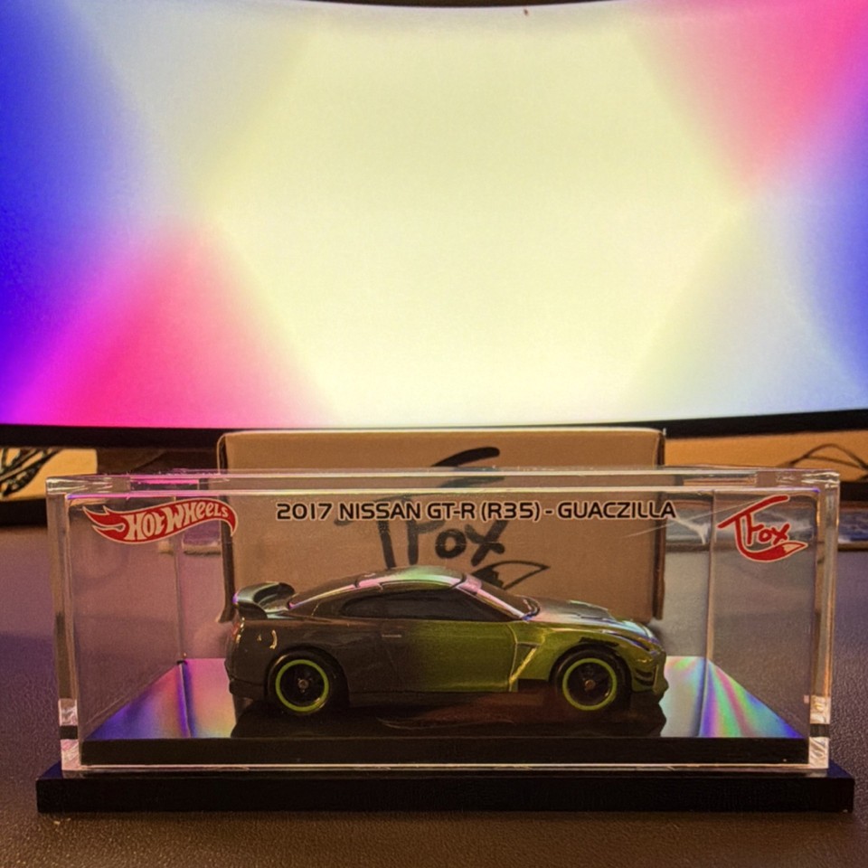 Hot Wheels T Fox 2017 Nissan GT-R (R35) Guaczilla 1:64 Diecast Limited ...