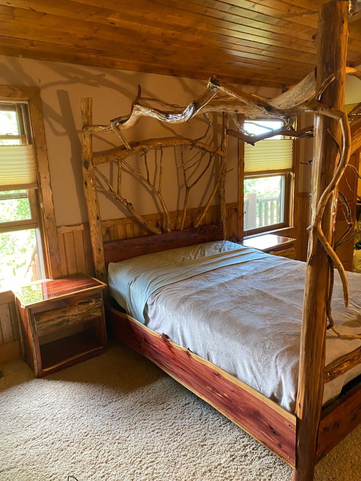 Rustic Cedar Log Canopy Bed –Full Size Frame with 2" Thick Headboard ...