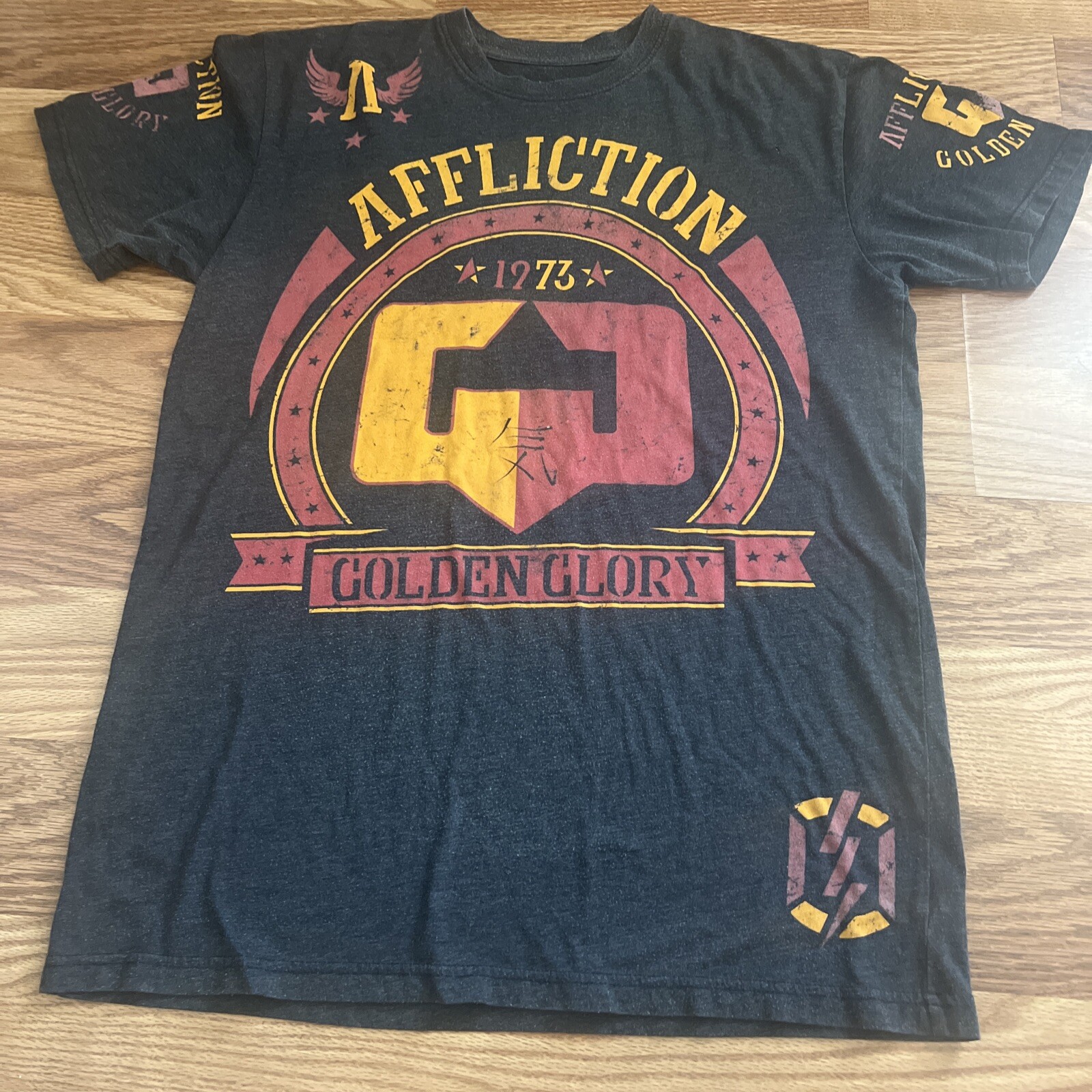 New Affliction 1973 Wing Skull Stars 2 Sided Gray Gol… - Gem