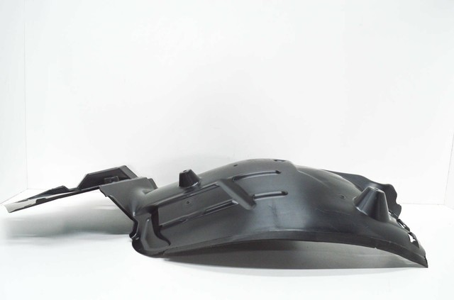 MERCEDES C klasse Radlaufverkleidung vorne links Verkleidung ...