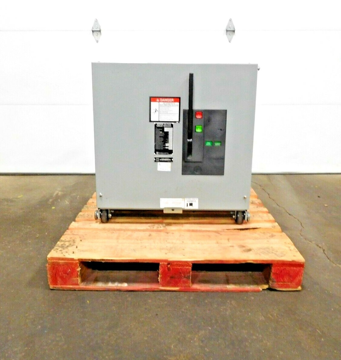 Square D Medium Voltage Breakers