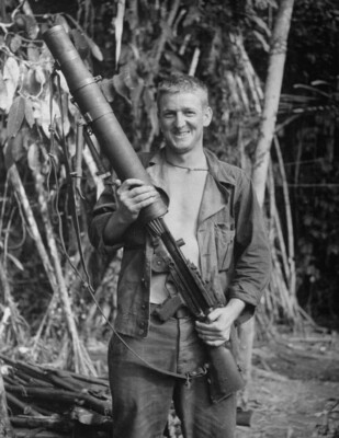 WW2 WWII Photo US Marine with Lewis Machine Gun Pacific World War Two ...