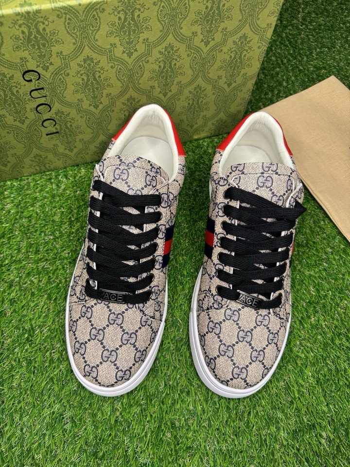 Beige Red Stripe Gucci Ace GG Supreme Logo Canvas Men's Sneakers ...
