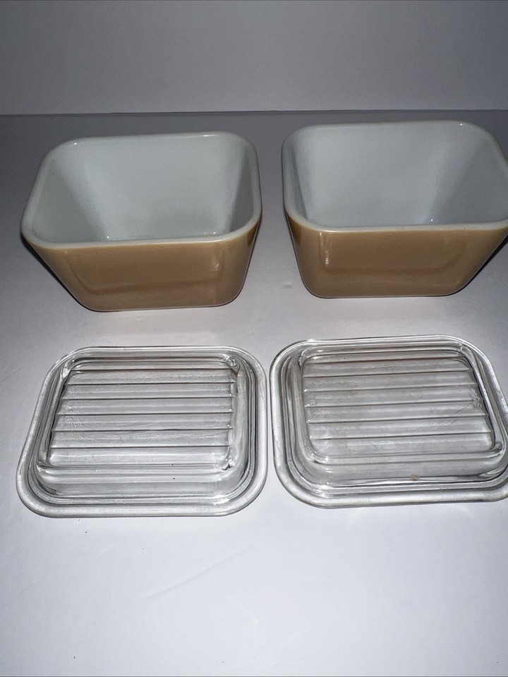 Set Of 2 Vintage Pyrex Refrigerator Dishes W/Lid Beige/ Tan 501 B 1 1/2 ...