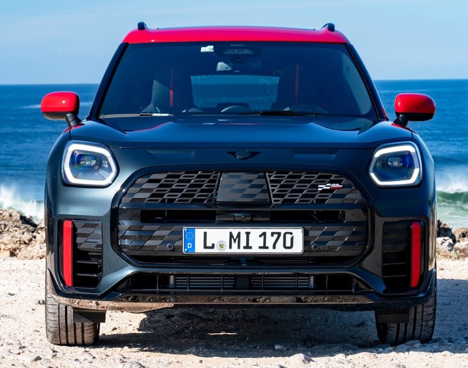 Genuine MINI Countryman U25 JCW Front Ornamental Grille Set with Badge ...