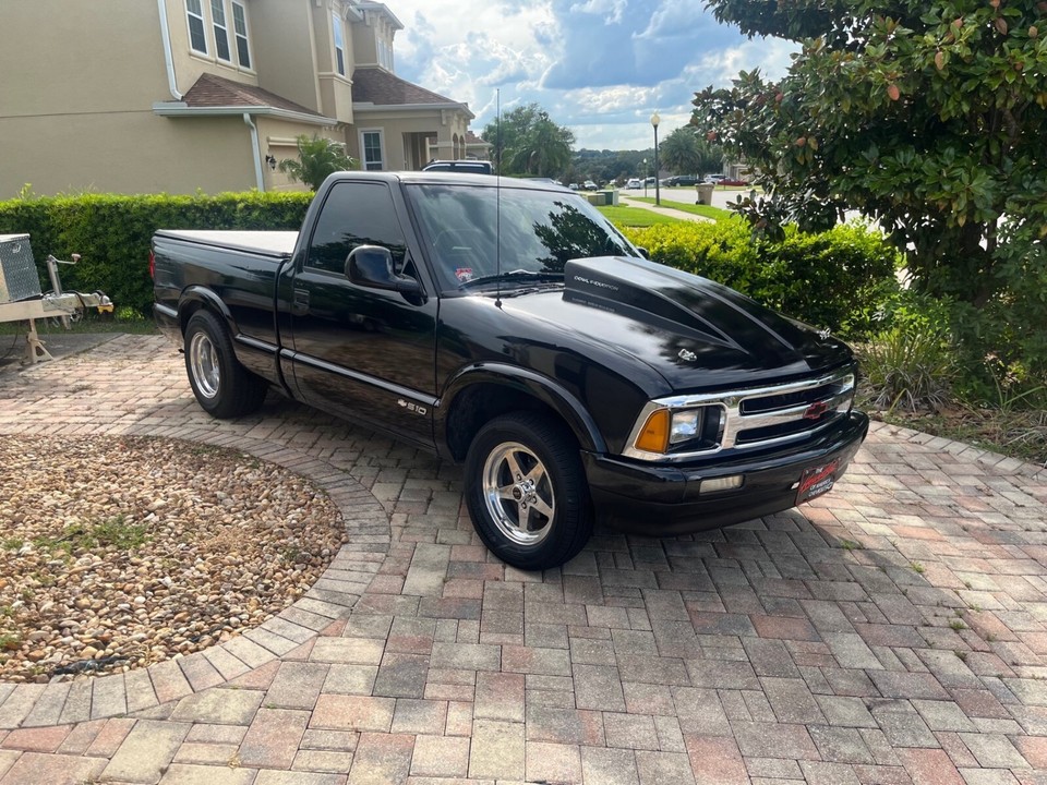 Used S10 Cowl Hood