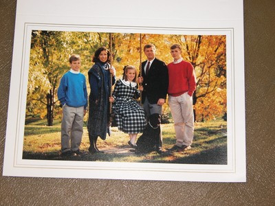Dan Quayle family Holiday photo at VP's Residence misspelled "beakon ...