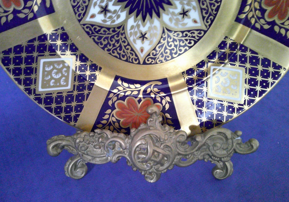 Caverswall Romany Pattern Salad Cabinet Plate 22 Kt Gold Quantity 4 ...