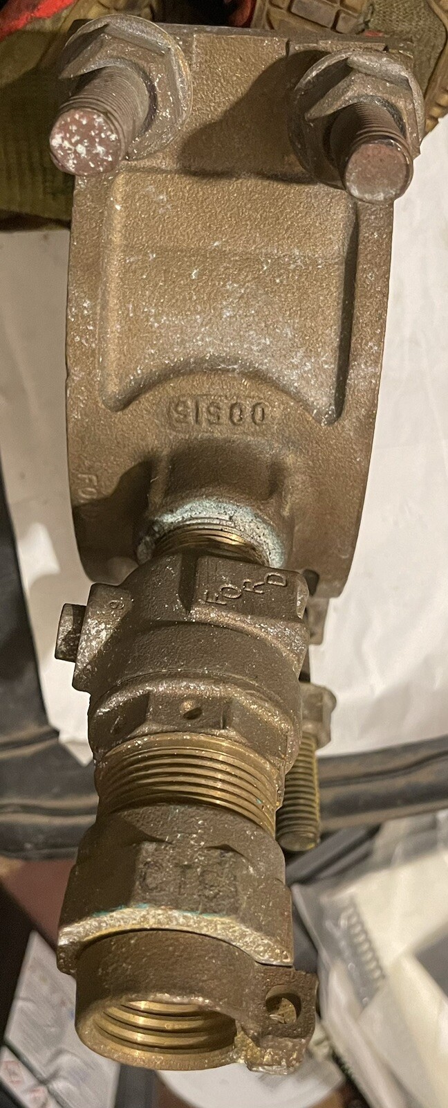 Ford 6 × 1-1/2 in. IP Double Strap Brass Saddle | eBay