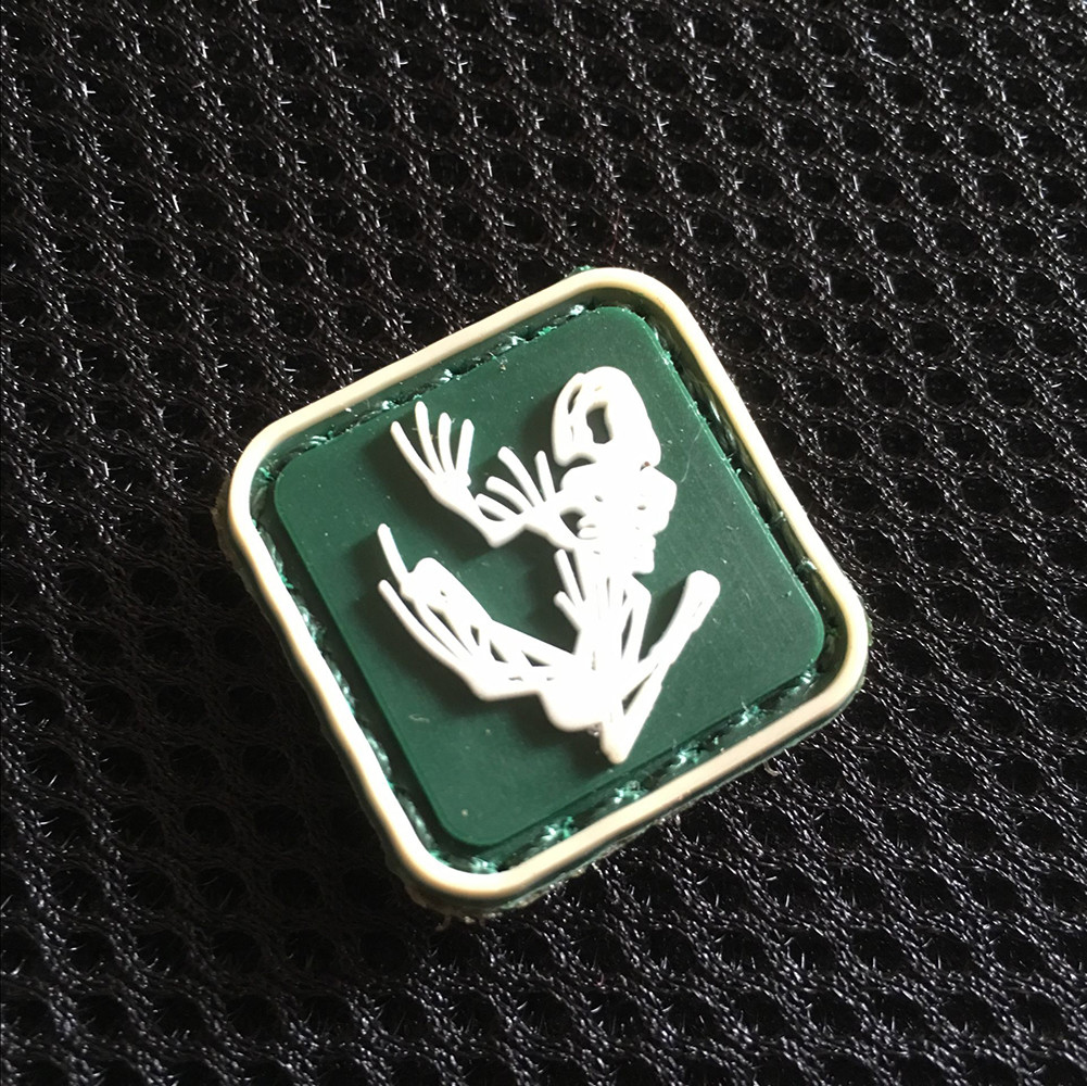 2 PCS MINI PVC Frogman US Navy Seal Glowing Hook Patch Fastener Cap ...