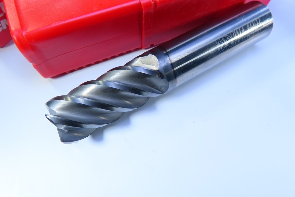 LOT ( 9 PCS ) SCRAP MISC SOLID CARBIDE 10 POUNDS MACHINIST MILLING END ...