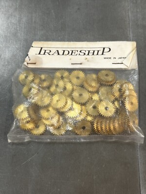 QTY 1 TRADESHIP BRASS SPUR GEAR 28 TEETH 1/8" BORE M-0.5 PITCH SLOT CAR ...