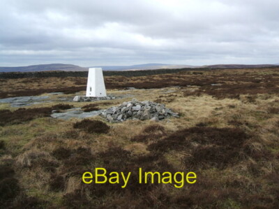 Photo 6x4 O.S. trig point on Old Cote Moor Litton c2008 | eBay UK