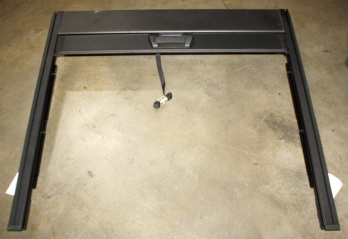 OEM Truck Bed Cargo Roll-up Tonneau Cover For Hyundai Santa Cruz 828E1 ...