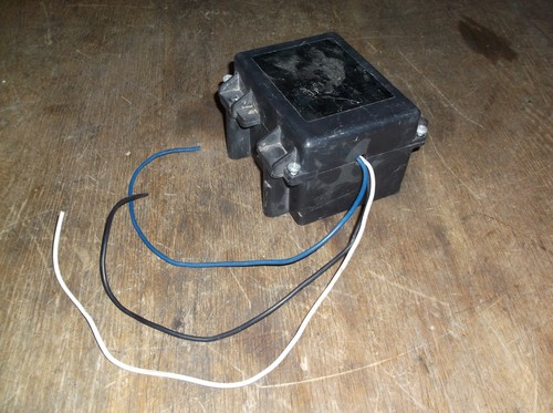 Curt Break Away System CCB 2000 ,Single Tandem and Tri-Axle Trailers ...