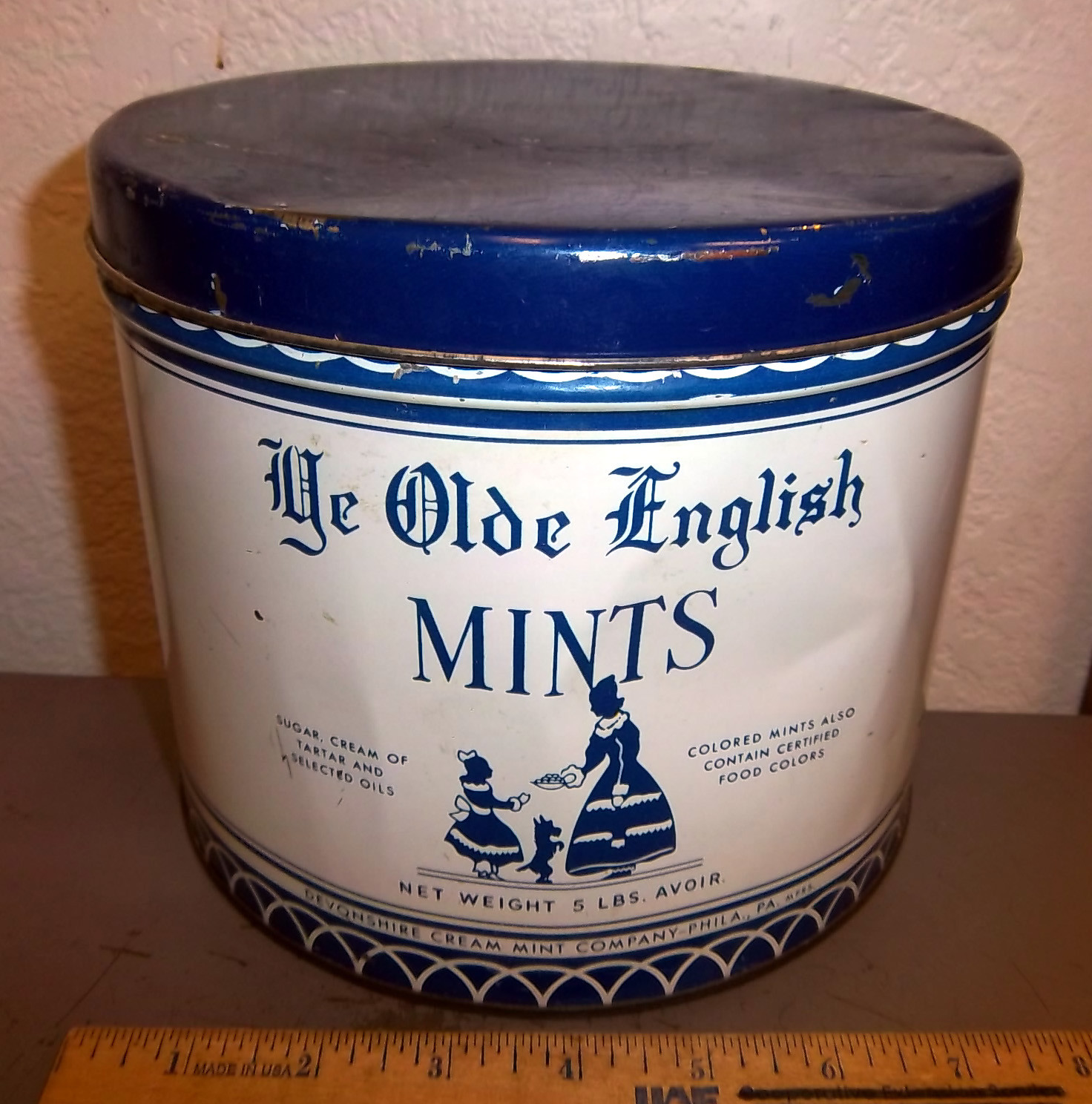 Vintage Ye Olde English Mints 5 pound tin, (empty), great graphics ...