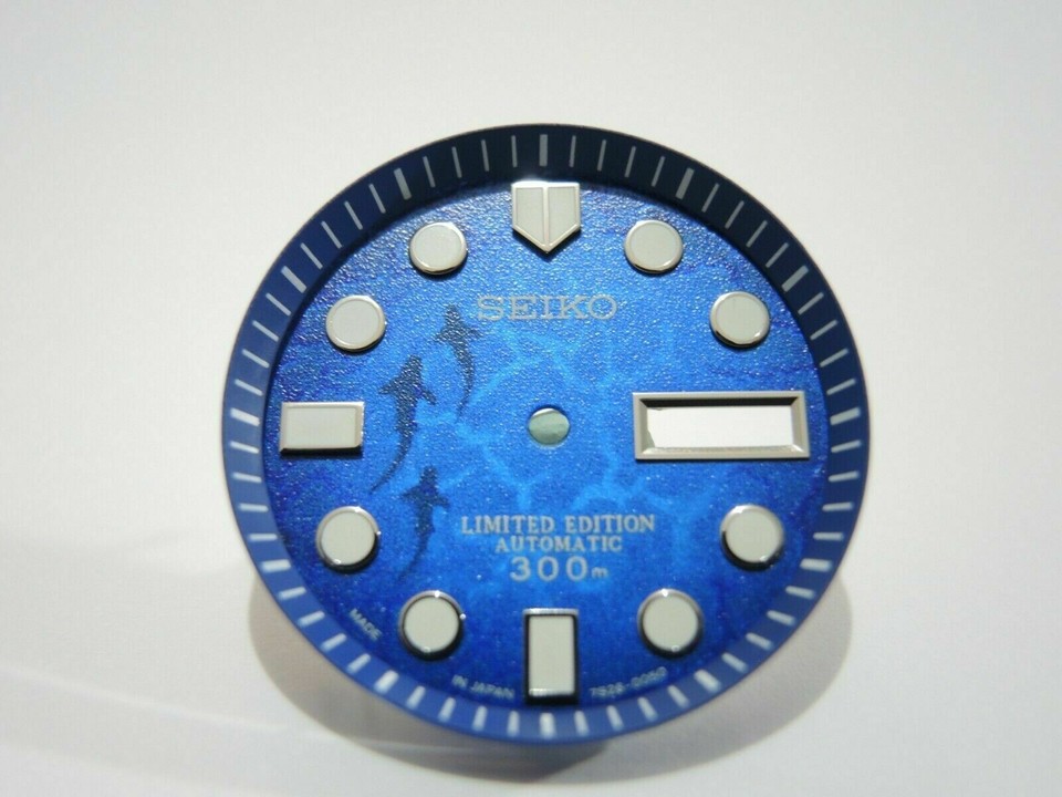 NEW BLUE SAVE THE OCEAN DIAL W/3 SHARKS & MINUTE TRACK DIVERS SKX007 ...