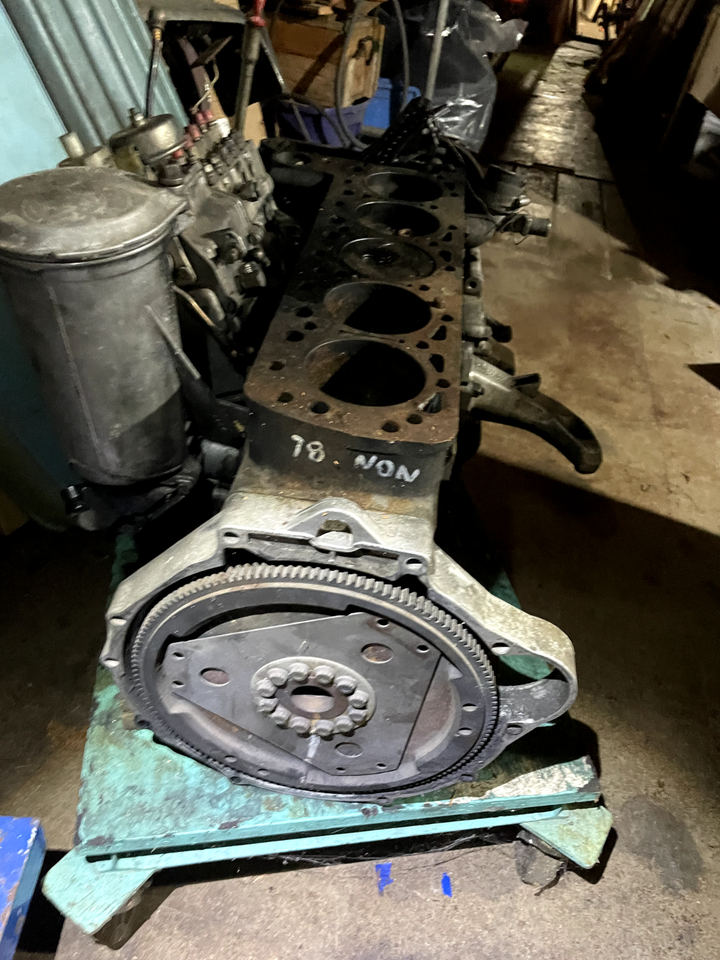 MERCEDES 300D NON TURBO ENGINE ASSEMBLY WITH BOSCH INJECTION PUMP OM617 ...