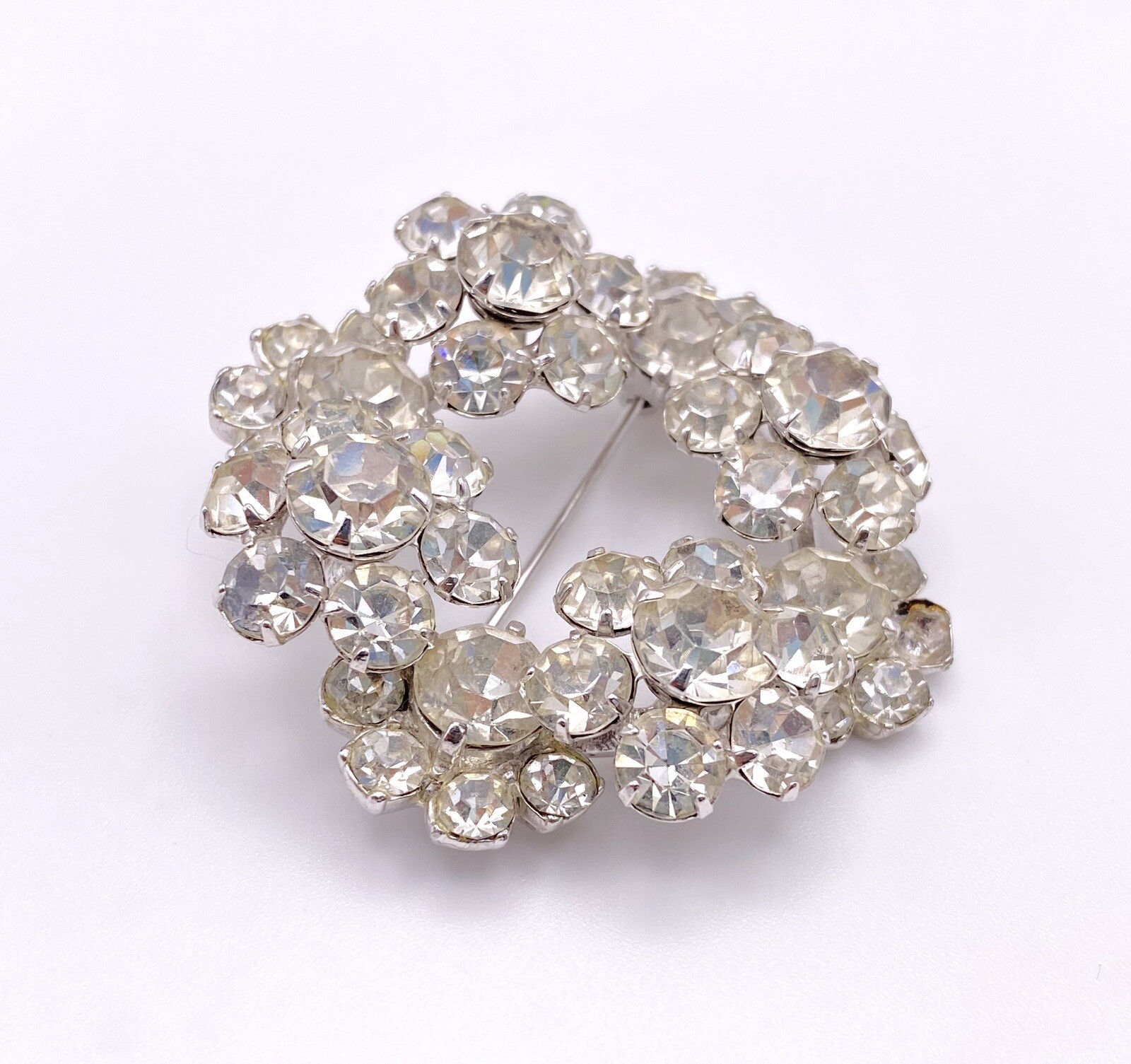 Vintage Eisenberg Ice Wreath Brooch Pin CLEAR Rhinest… - Gem