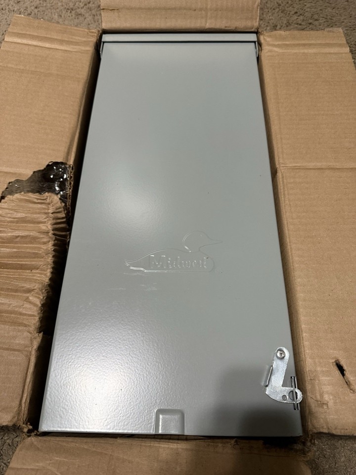 Midwest Electric 4-Space 200-Amp Main Breaker Load Center with Feed ...