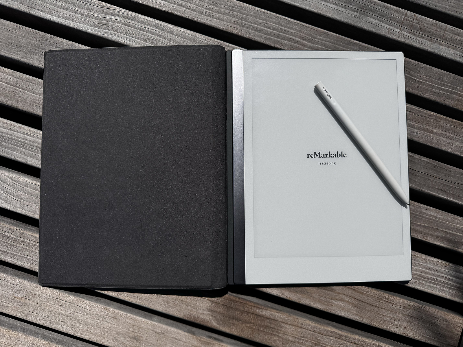 ReMarkable 2 (RM113) 10.3'' 8GB Paper Tablet With Marker and Folio ...