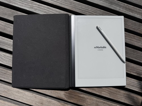 ReMarkable 2 (RM113) 10.3'' 8GB Paper Tablet With Marker and Folio ...