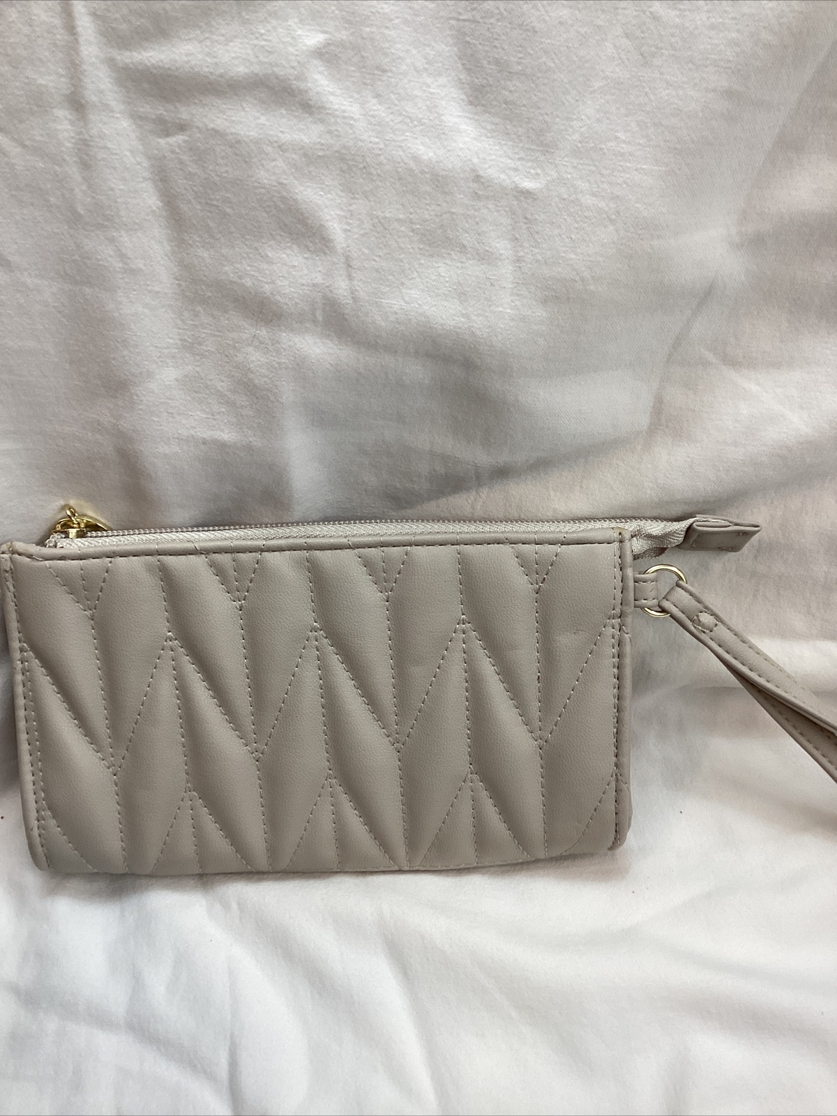 Avon Maegan Quilted Wallet | eBay