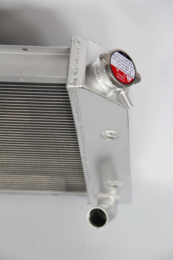 3-Row Core Radiator Fit 1977-82 Chevy Corvette C3 5.7L 350ci V8 Engine ...