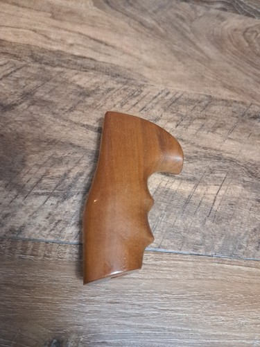 Dan Wesson Small Frame Square Tang Combat Grip .22 .357 Mag | eBay